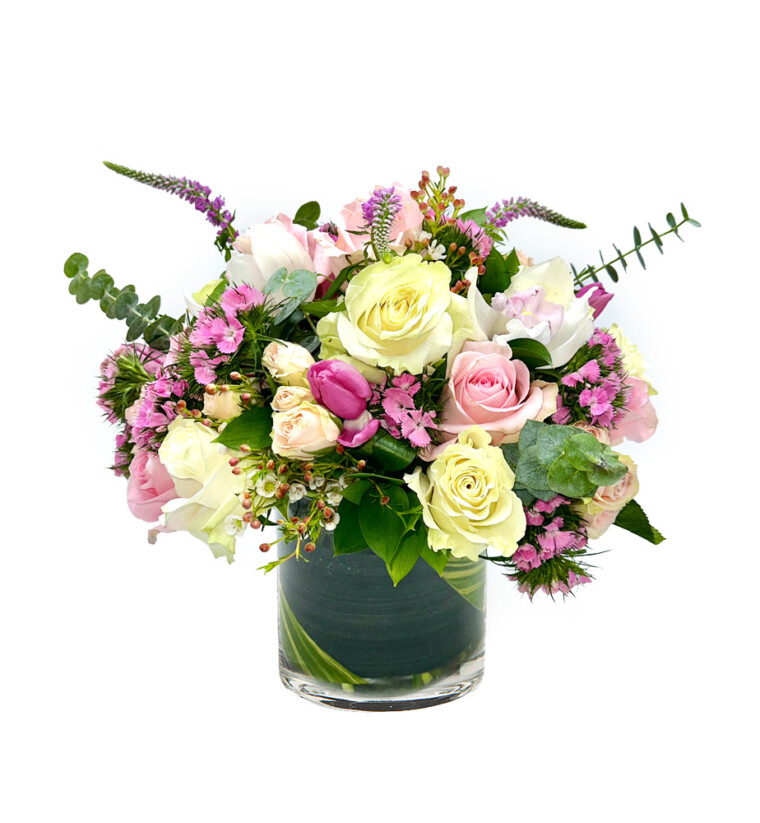 Florist in Southampton, NY - Bespoke Flowers Inc